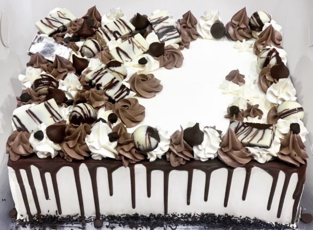 Chocolate and Vanilla Slab Cake - Sugar Whipped Cakes Website