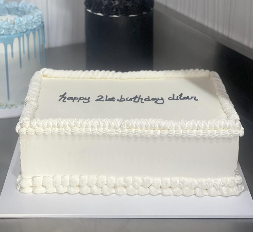Piped White Rectangular Slab - Sugar Whipped Cakes Website
