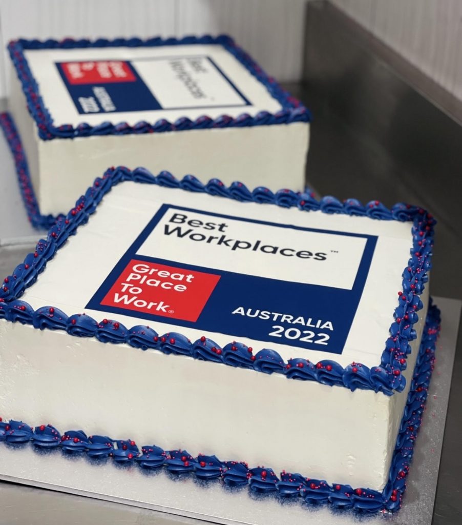 Large Custom Image Slab Piped - Sugar Whipped Cakes Website